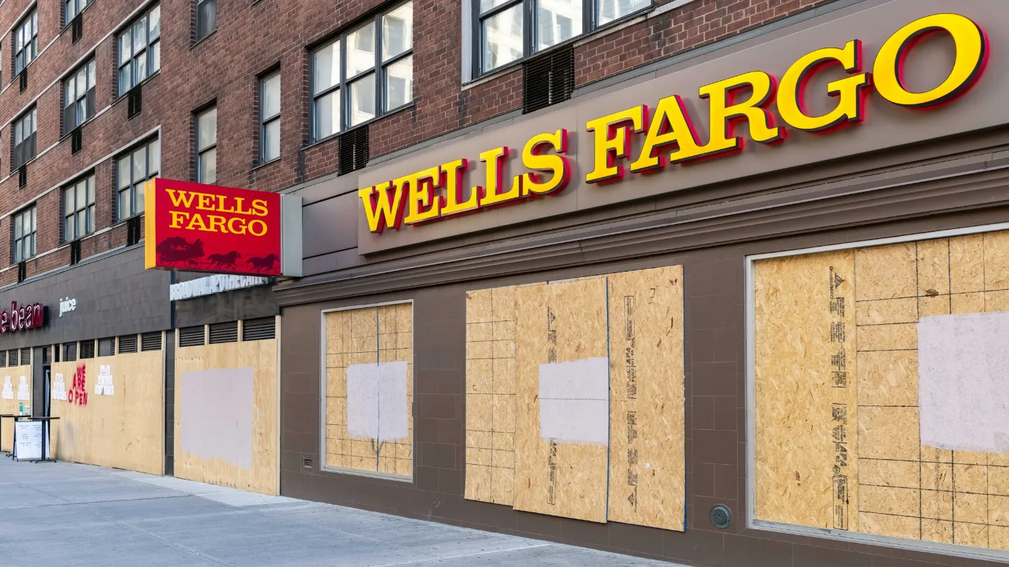 Wells Fargo, Centerbridge to create $5bn direct lending fund, Overland
